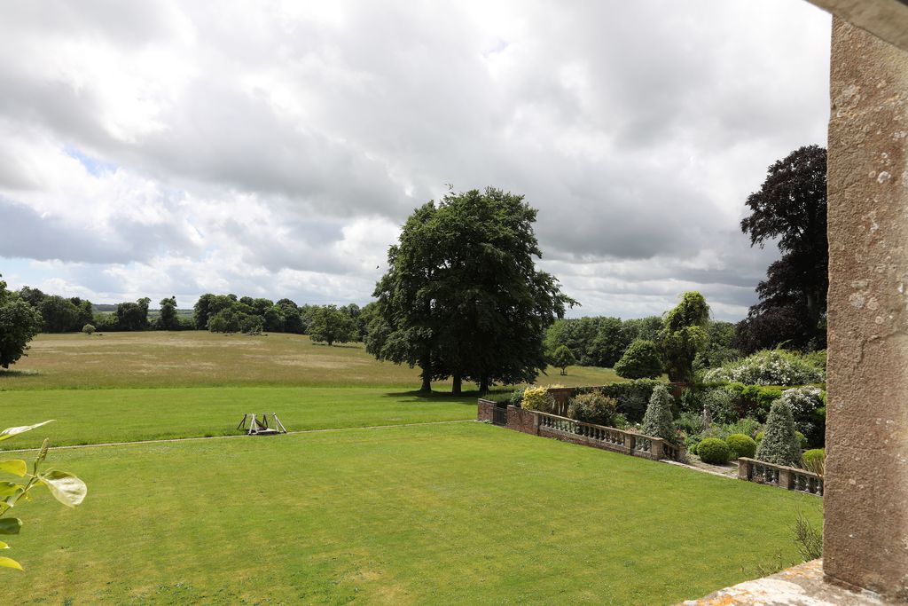 Yarlington House - Sawday's