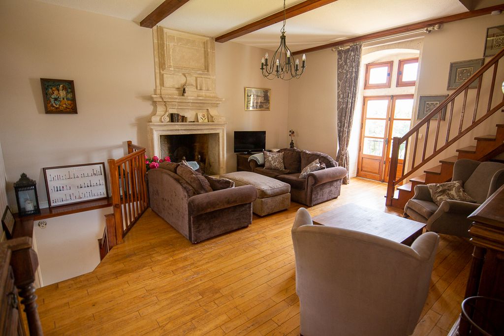 La Tour, Chateau de Charras - Sawday's