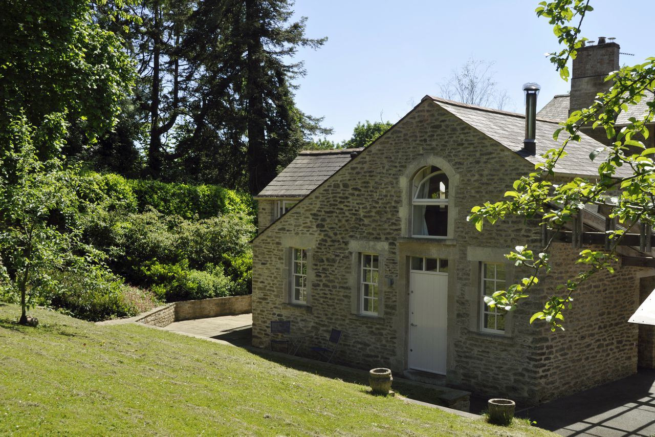 Holmwood Coach House - Sawday's