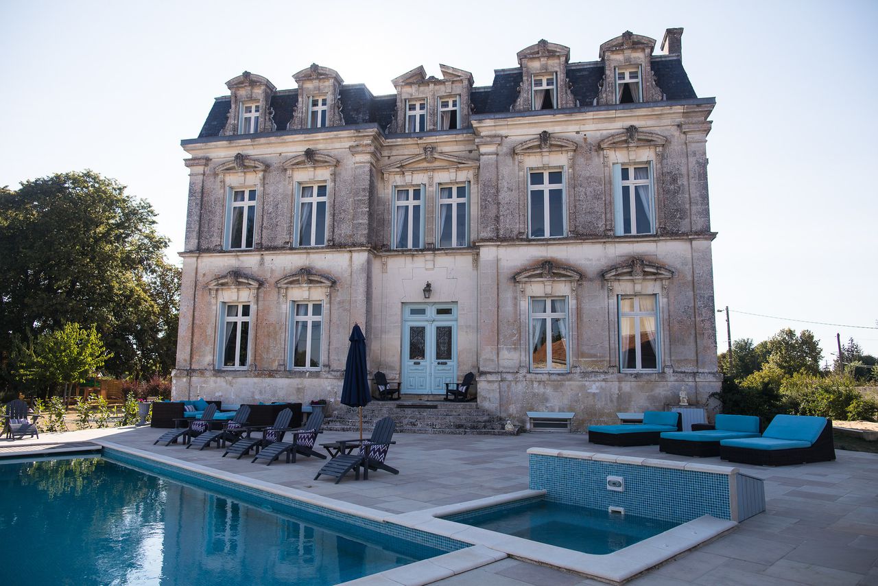 Chateaux stays in France | Sawday's