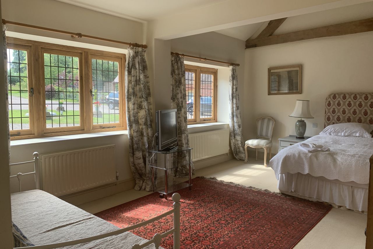 Cottages and places to stay in Britain | Britain