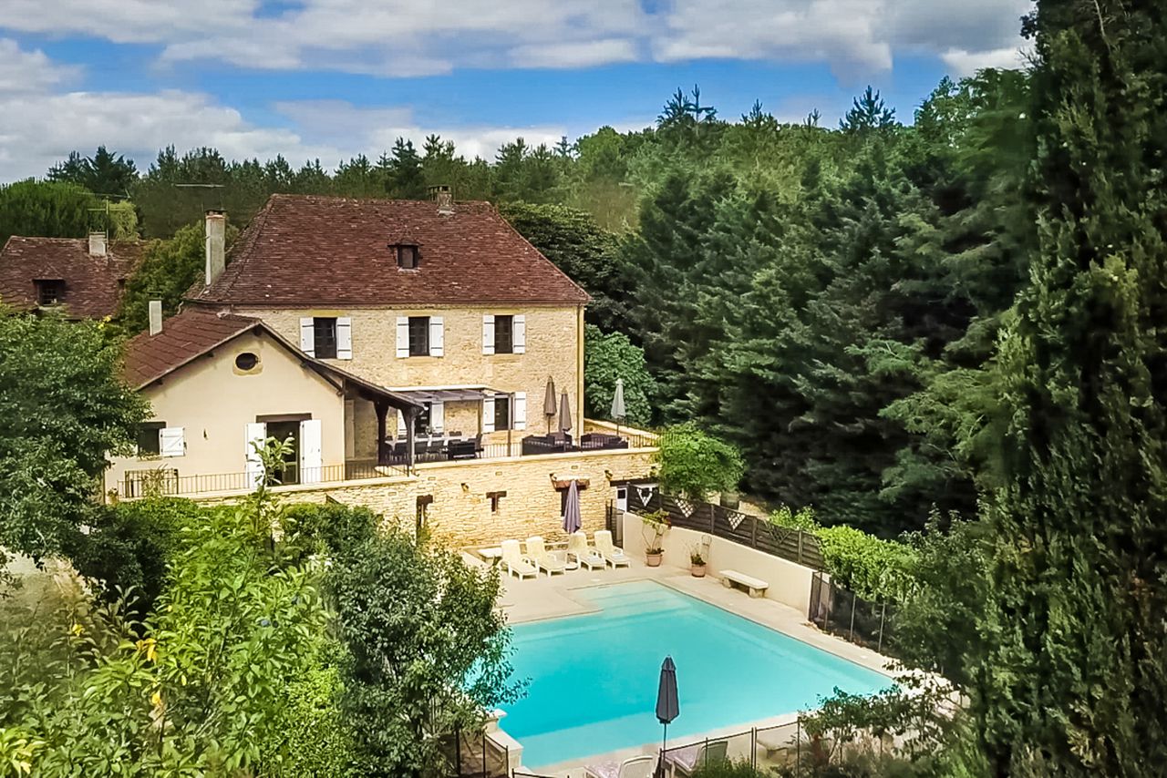 Gites in France with pools | Special places to stay | Sawday's