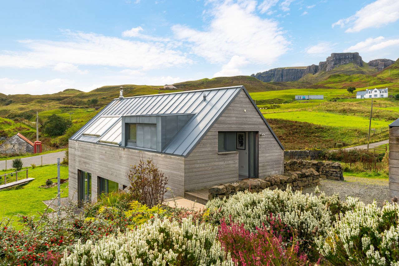Cottages in Isle of Skye and special places to stay | Sawday's