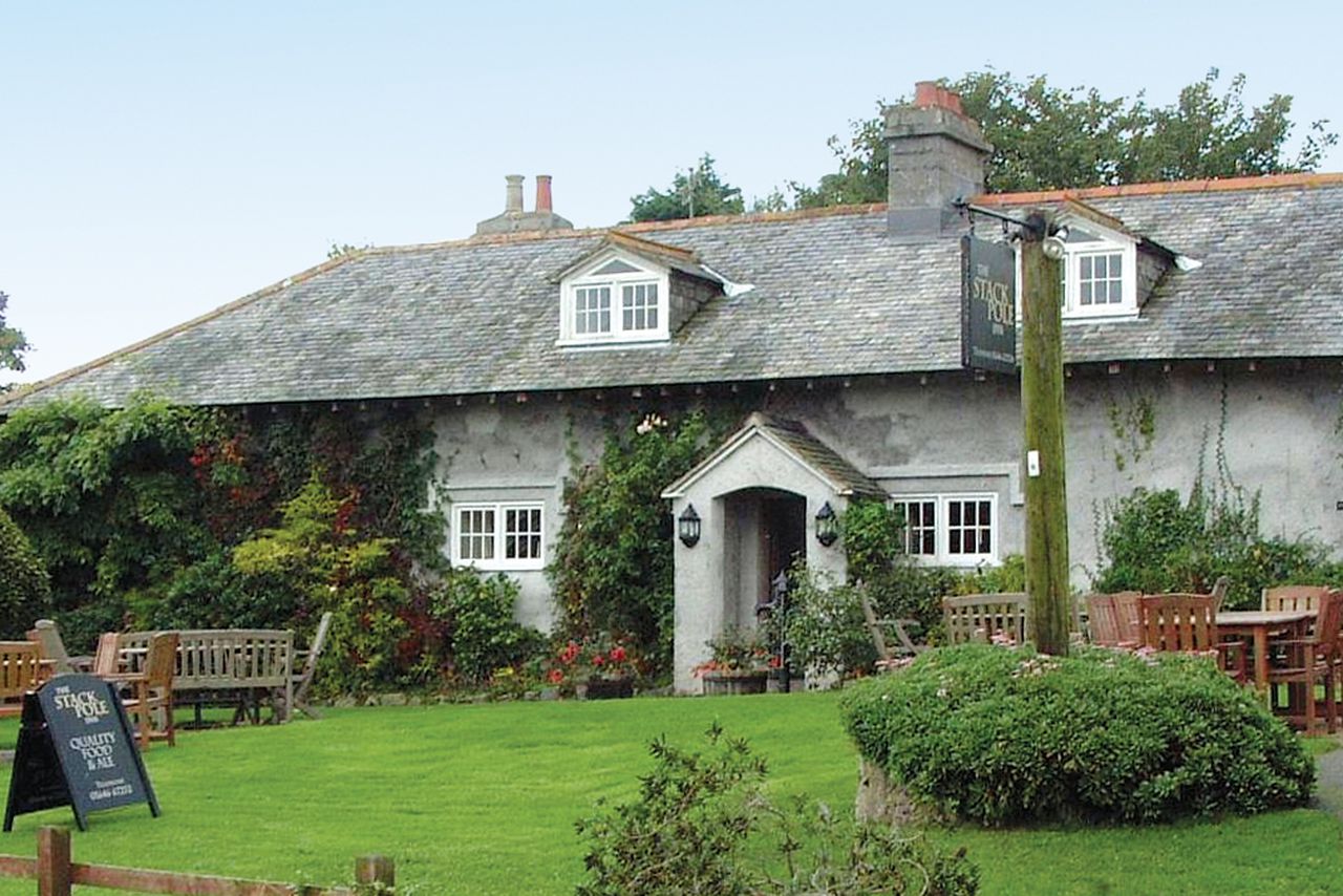 Stackpole Inn - Sawday's