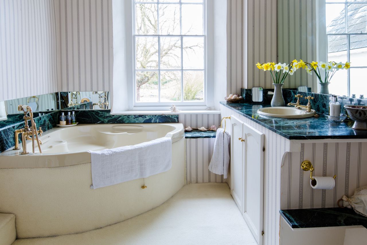 Fyfield Manor - Sawday's