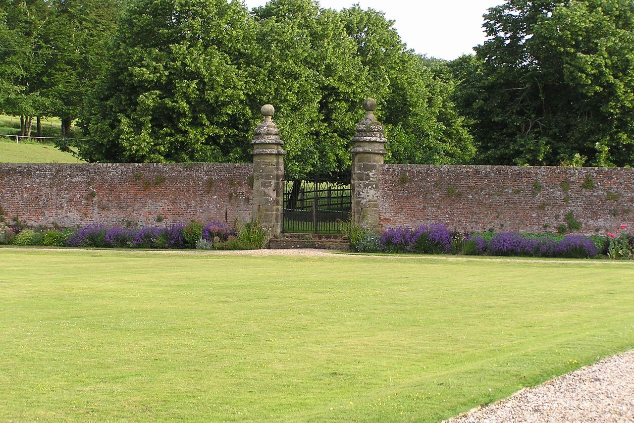 Lordington House - Sawday's