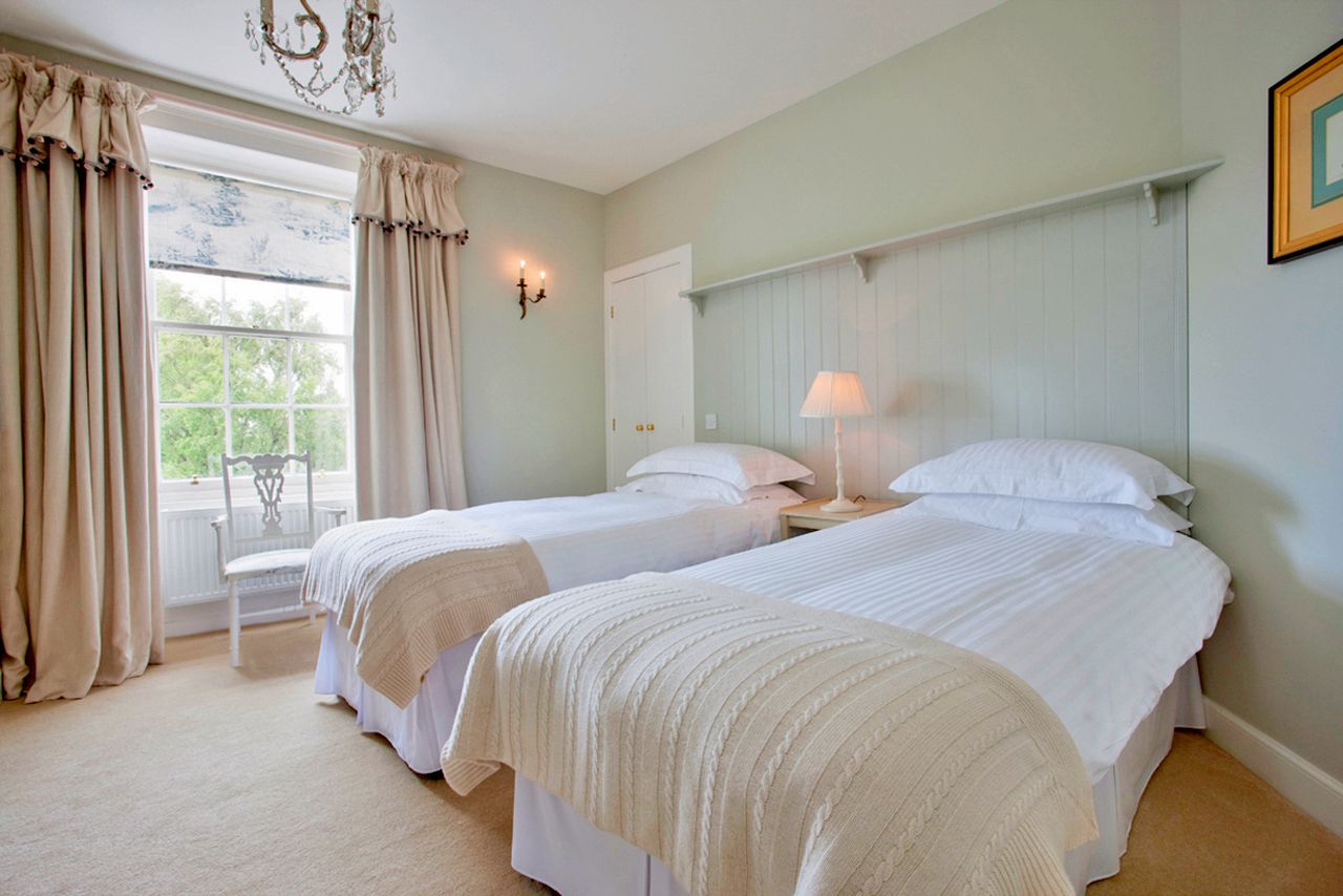 The Bridge Inn at Ratho - Sawday's