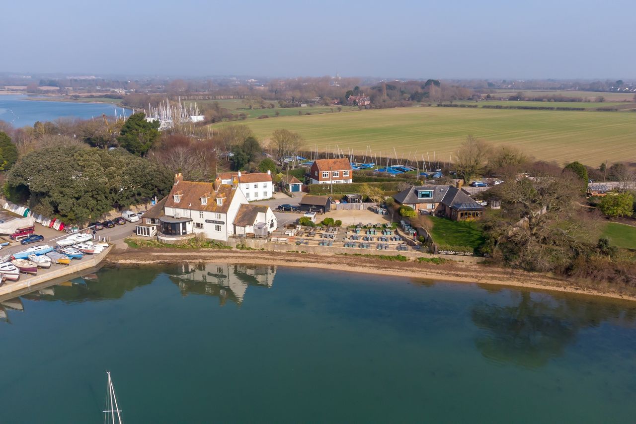 Harbour View House - Sawday's