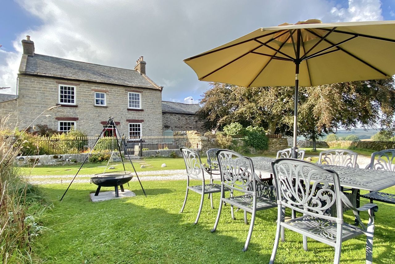 The Farmhouse at A Corner of Eden - Sawday's