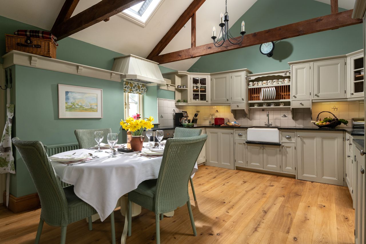 Peace & Plenty - Sawday's