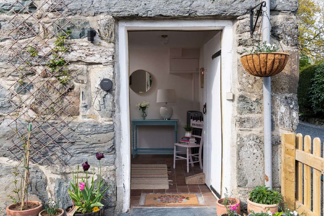 The Llanfendigaid Estate: Dove Cottage - Sawday's