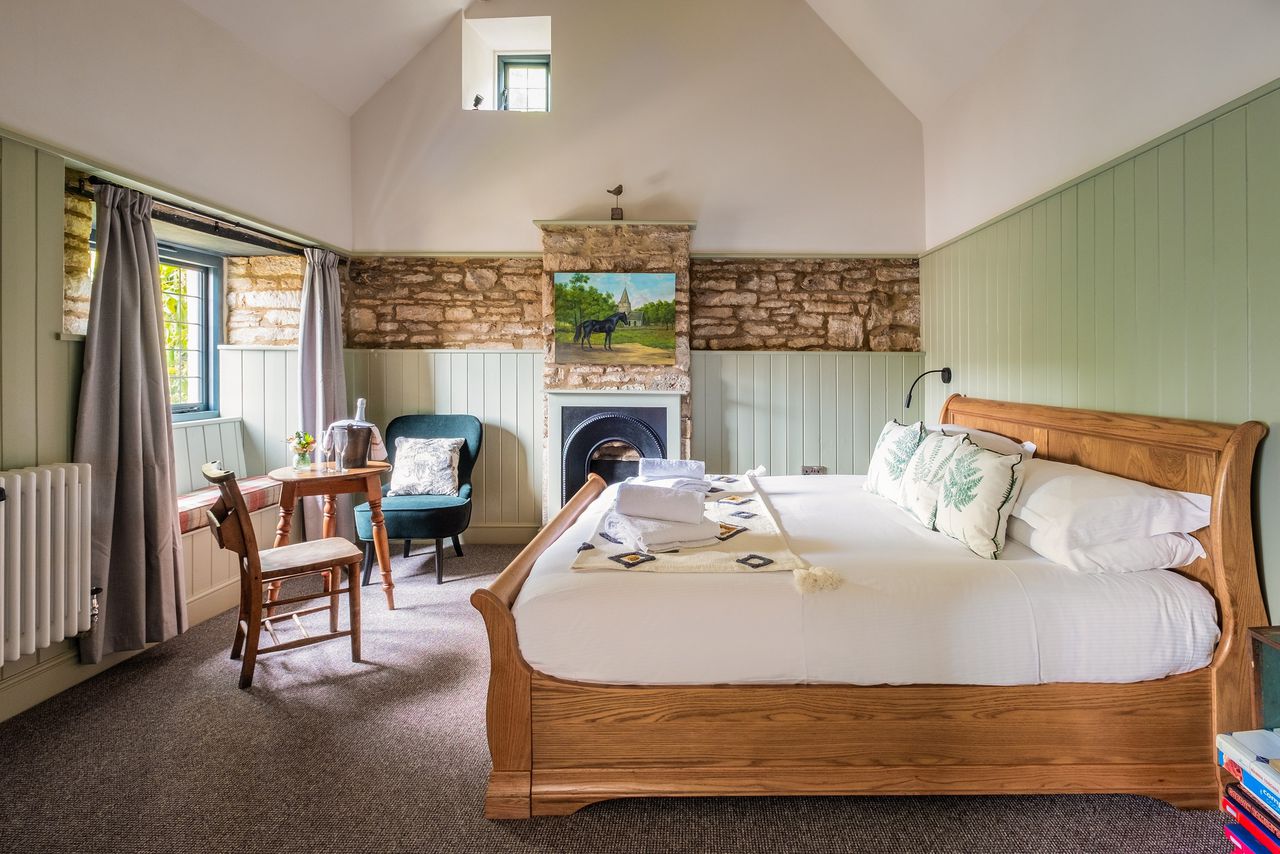 The Bell at Sapperton - Sawday's