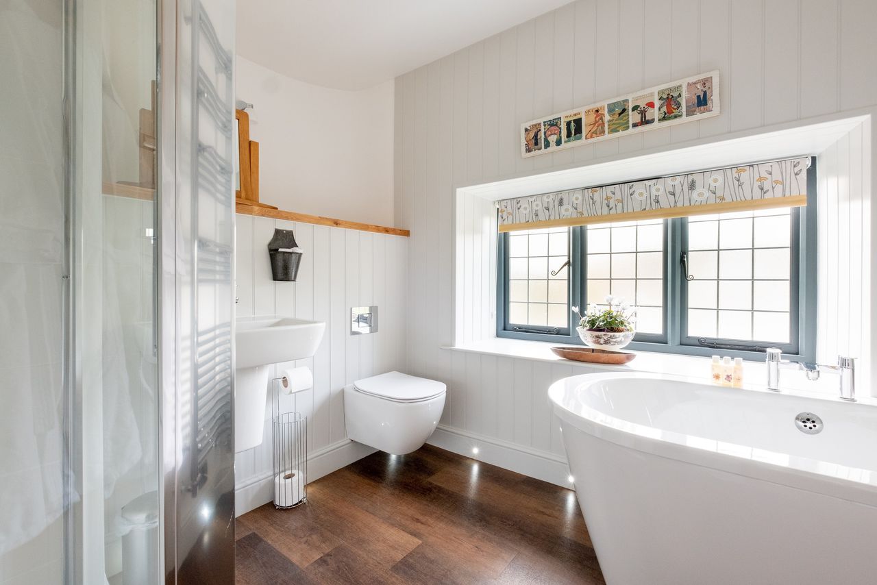 The Bell at Sapperton - Sawday's