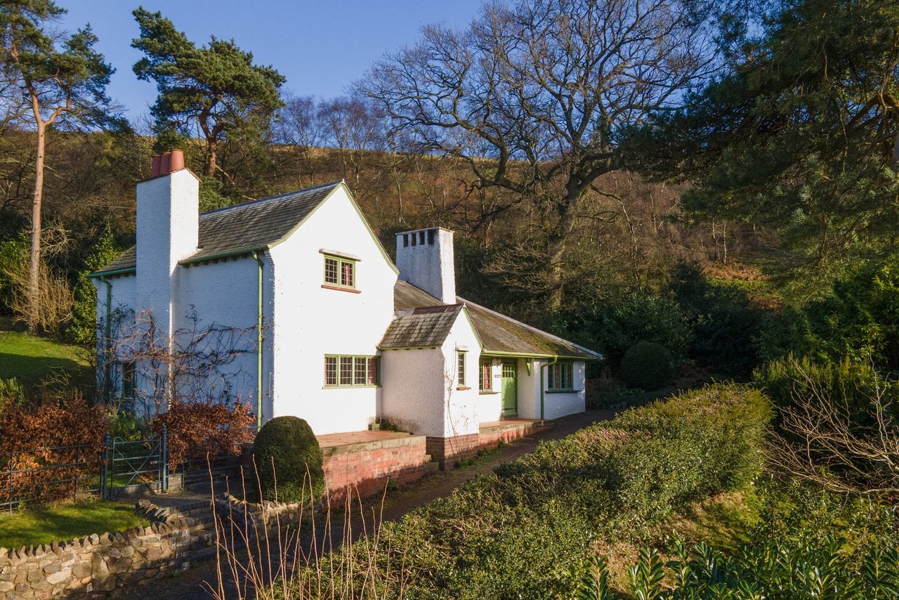 The Lodge, Perrycroft - Sawday's