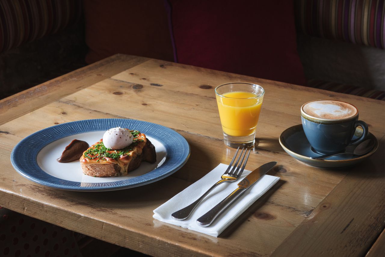 The Beeley Inn - Sawday's