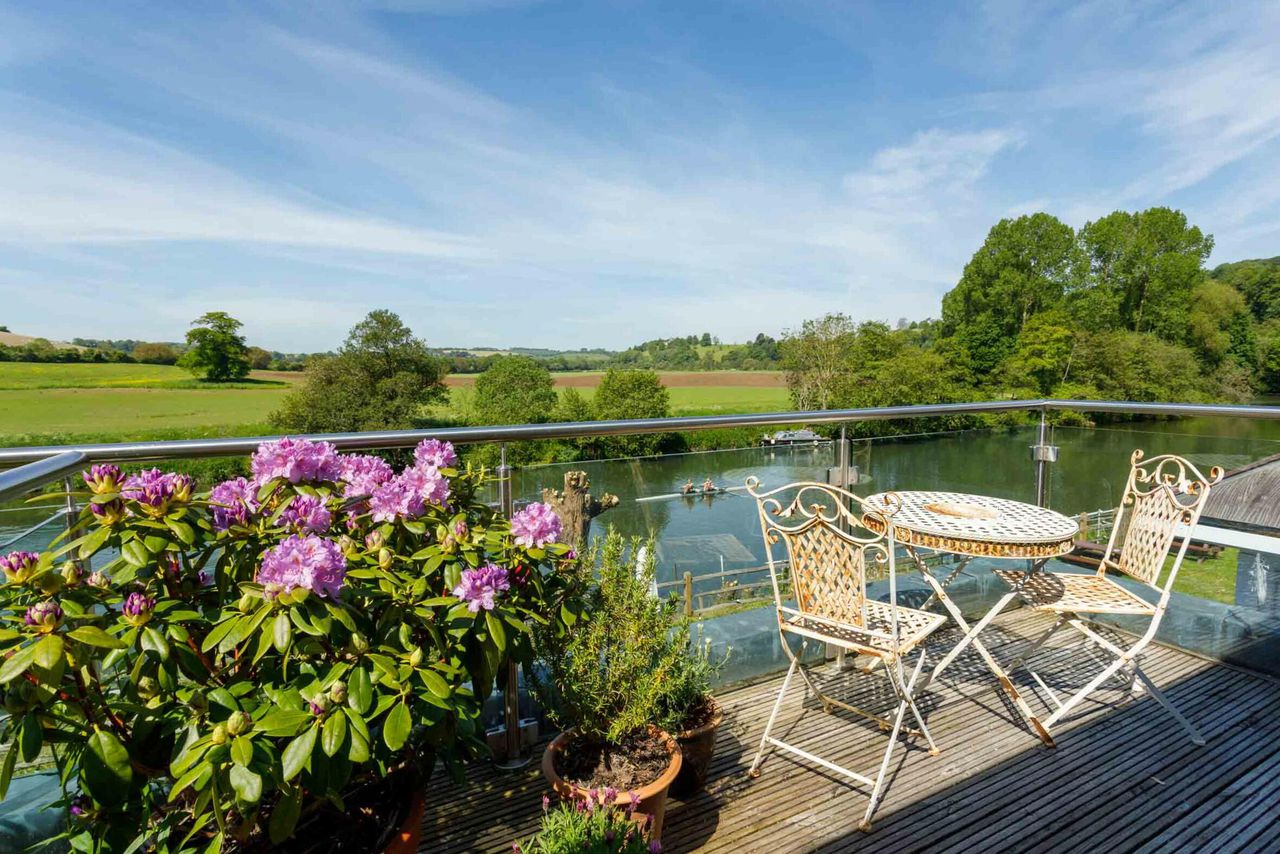 The Boathouse - Sawday's