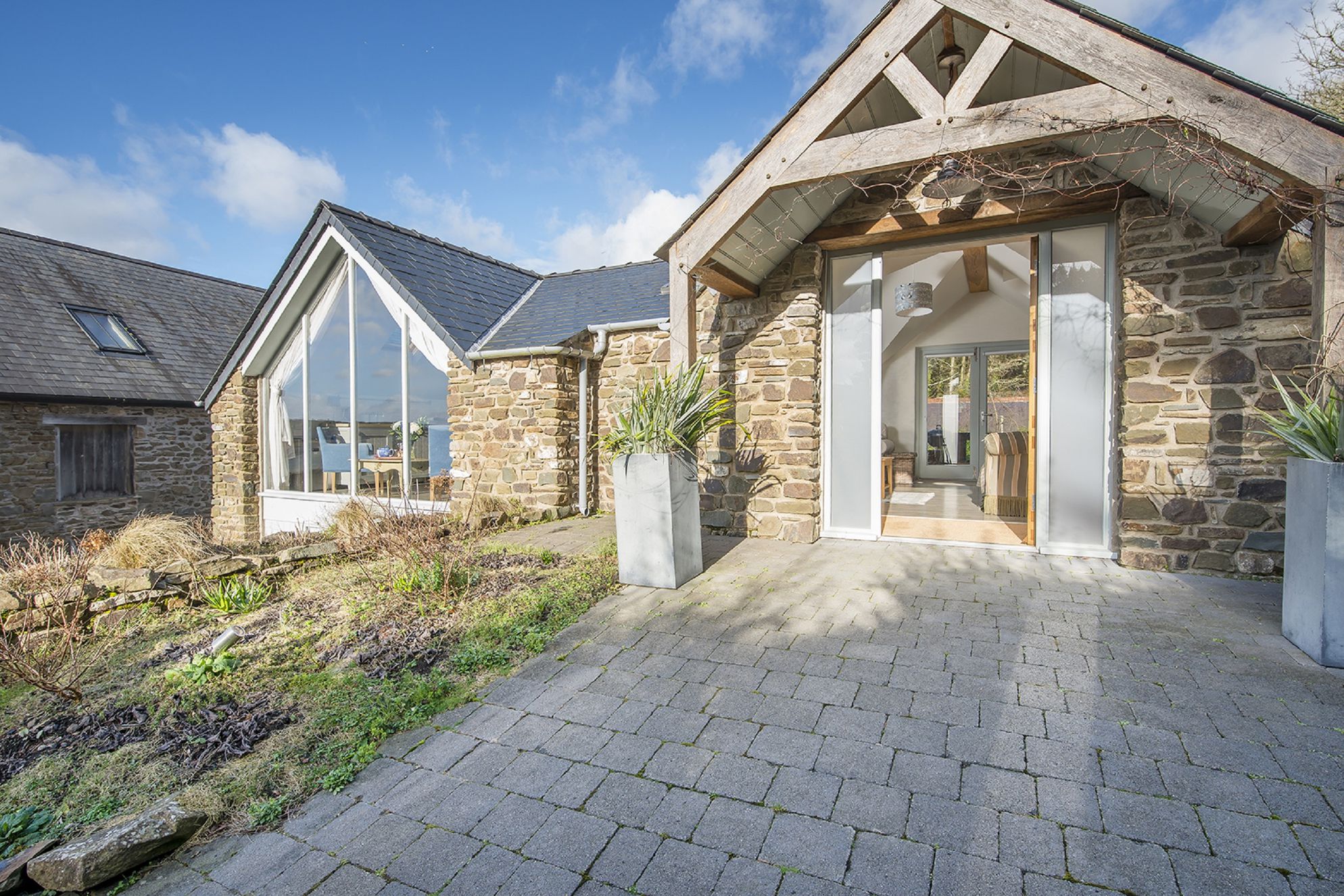 Large holiday cottages for groups of 8+ | Sawday's