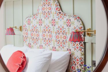 The Bull & The Pear Tree Inn - Sawday's