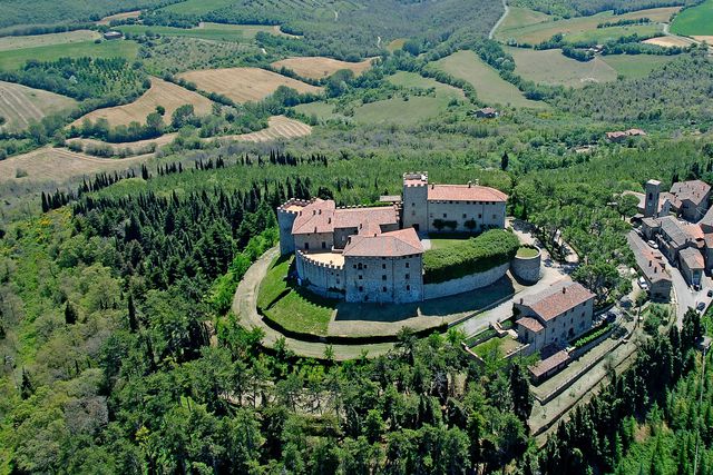 Castello di Montegiove - Moraiolo House - Sawday's