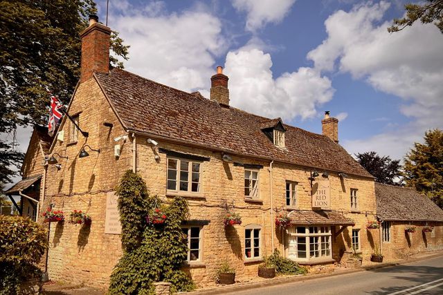 The Red Lion - Sawday's